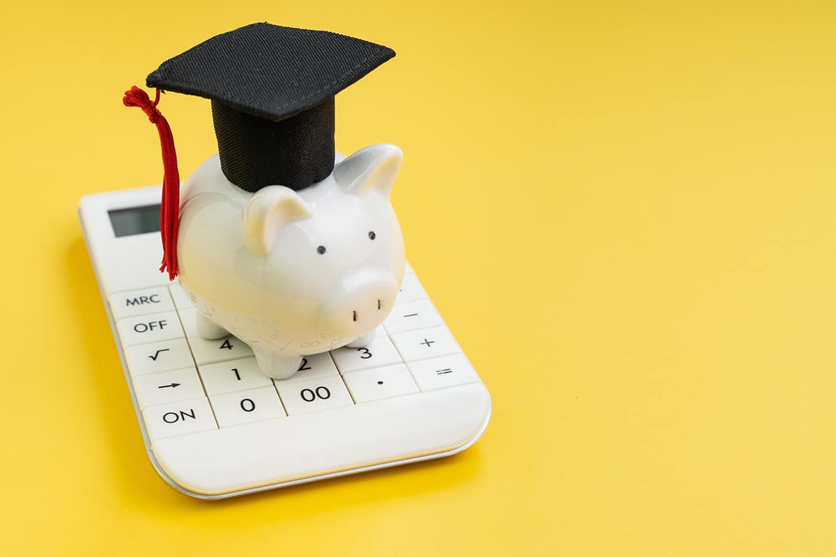 6 Cost-Savers To Make Paying For College Easier - Inspirica
